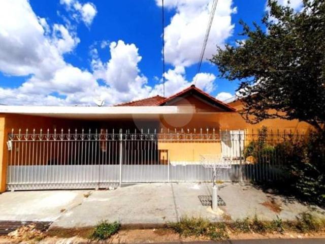 Casa à venda com 2 quartos em Vila Rancho Velho, São Carlos