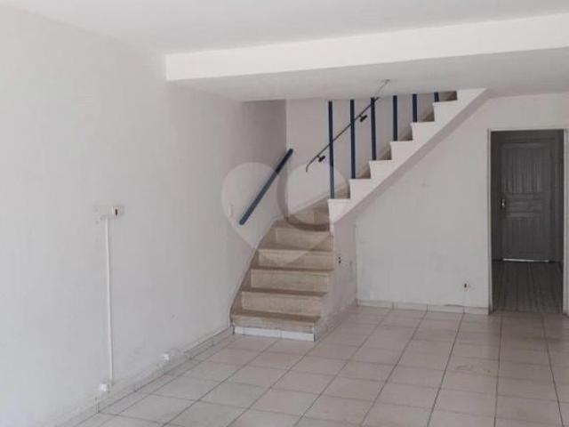 Casa com 2 quartos à venda em Vila romana SP