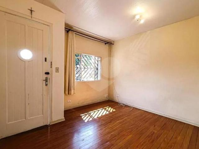 Casa com 2 quartos à venda em Aclimação SP
