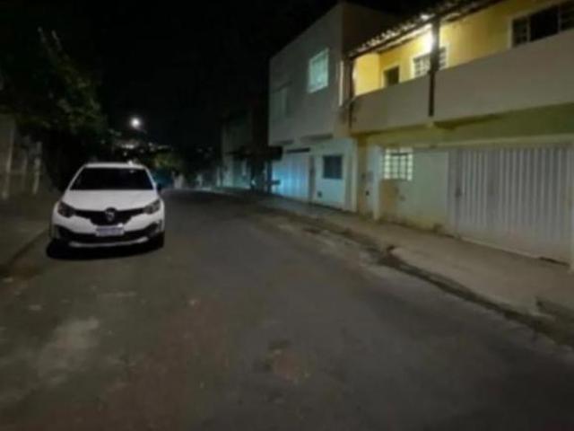 Casa com 2 quartos à venda em Belo Horizonte, no bairro Jardim Leblon
