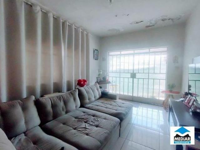 Casa com 2 quartos à venda em Belo Horizonte, no bairro Santa Inês