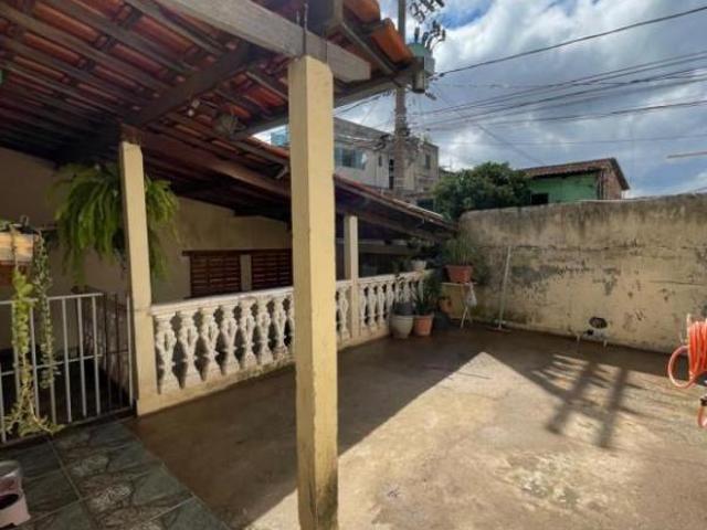 Casa com 2 quartos à venda em Belo Horizonte, no bairro Santa Rita Barreiro