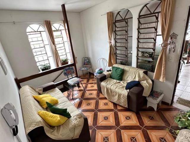 Casa com 2 quartos à venda em Belo Horizonte, no bairro Serrano