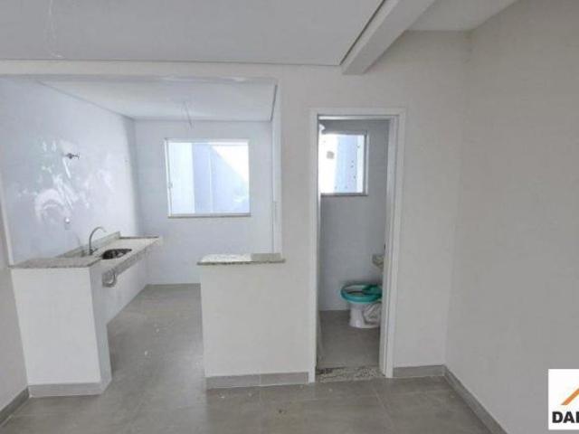 Casa com 2 quartos à venda em Belo Horizonte, no bairro Planalto