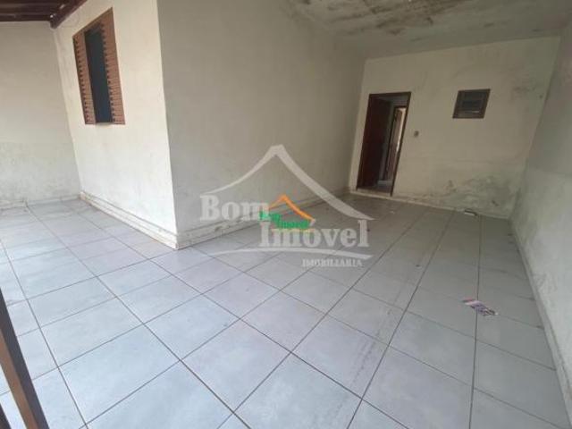 Casa com 2 quartos à venda em Campo Belo, no bairro Trevo