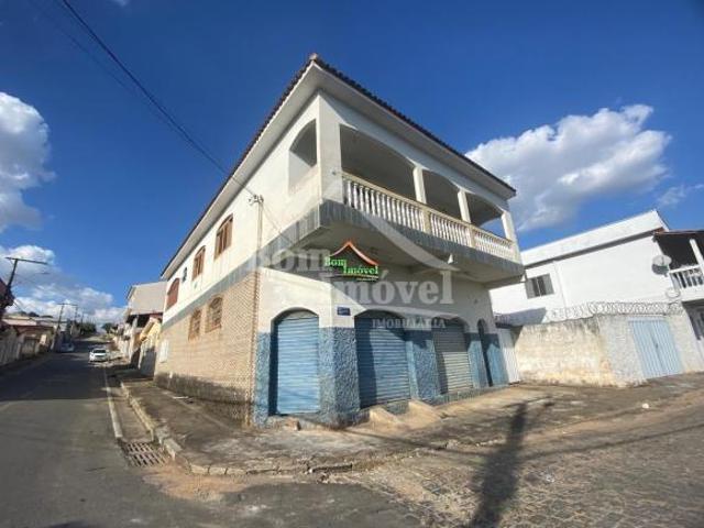 Casa com 2 quartos à venda em Campo Belo, no bairro Floresta