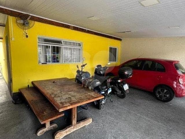 Casa com 2 quartos à venda em Canto do forte SP
