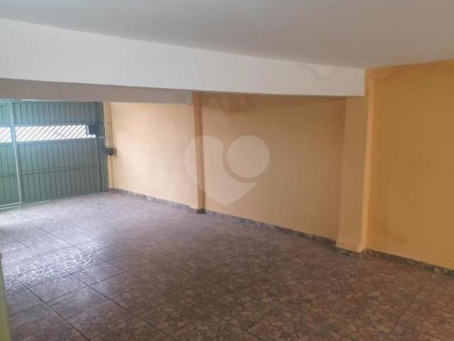 Casa com 2 quartos à venda em Centro SP