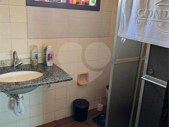 Casa com 2 quartos à venda em Centro SP