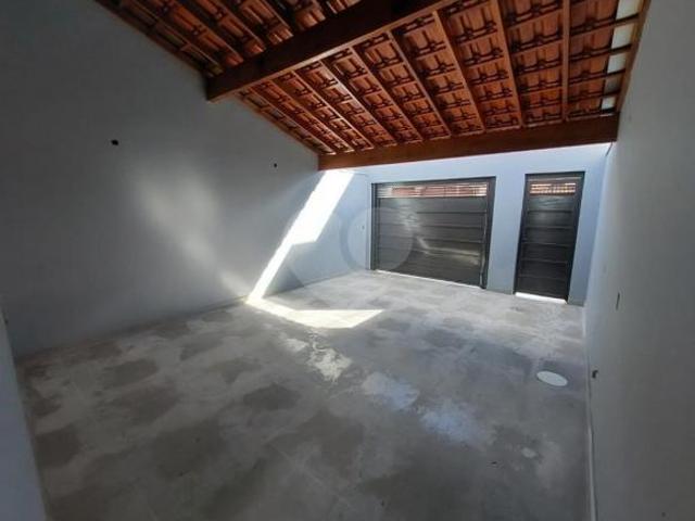 Casa com 2 quartos à venda em Chácara parque club SP