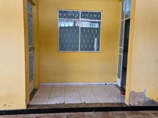 Casa com 2 quartos à venda em Contagem, no bairro Sapucaias