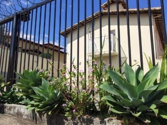 Casa com 2 quartos à venda em Contagem, no bairro Parque Xangri Lá