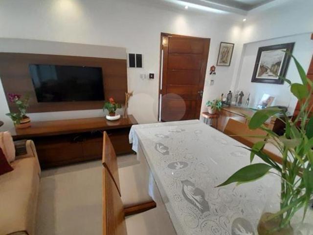 Casa com 2 quartos à venda em Guilhermina SP