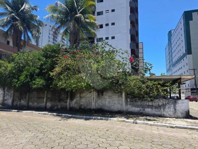 Casa com 2 quartos à venda em Guilhermina SP