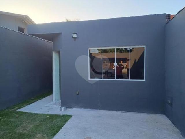 Casa com 2 quartos à venda em Indaiá SP