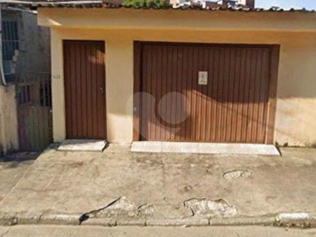 Casa com 2 quartos à venda em Jardim califórnia SP