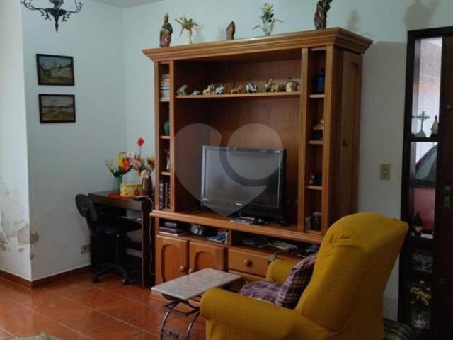 Casa com 2 quartos à venda em Jardim campo limpo SP