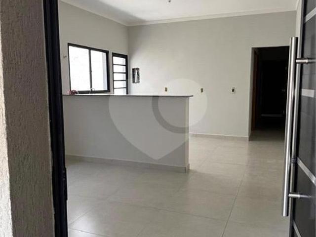 Casa com 2 quartos à venda em Jardim Anhangüera SP
