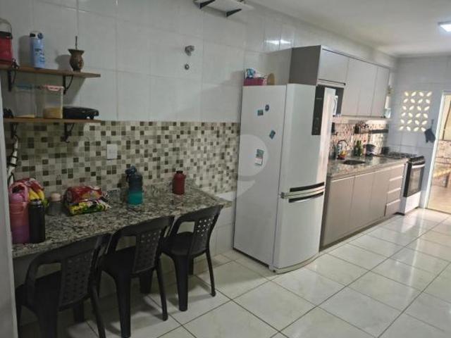 Casa com 2 quartos à venda em Jardim interlagos SP