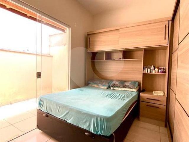 Casa com 2 quartos à venda em Jardim Santa Madre Paulina SP