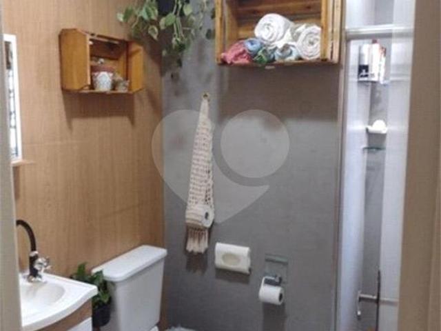 Casa com 2 quartos à venda em Jardim Rubi SP
