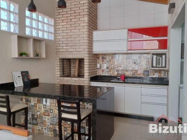 Casa com 2 quartos à venda em Jundiaí SP!