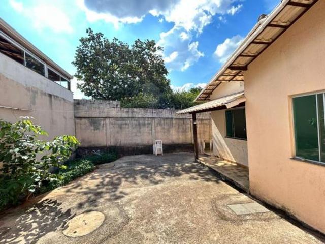 Casa com 2 quartos à venda em Mário Campos, no bairro Bela Vista