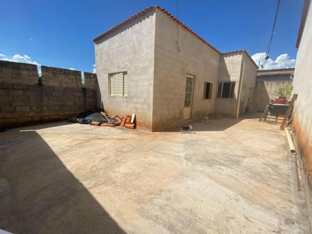 Casa com 2 quartos à venda em Nepomuceno, no bairro Vila Pedroso