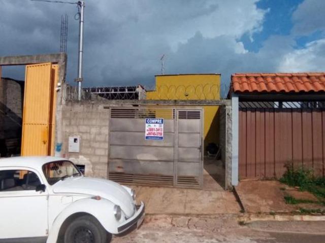 Casa com 2 quartos à venda em Nepomuceno, no bairro Nova Era