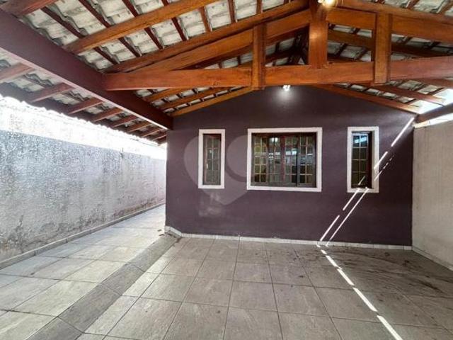 Casa com 2 quartos à venda em Nova Cerejeira SP