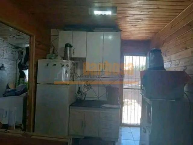 Casa com 2 quartos à venda em Pelotas, no bairro Areal