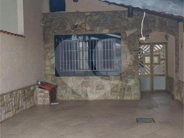 Casa com 2 quartos à venda em Real SP