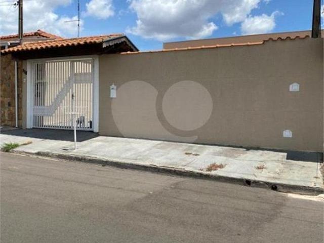 Casa à venda com 2 quartos, sendo 1 suíte, em Residencial Itamarati, São Carlos