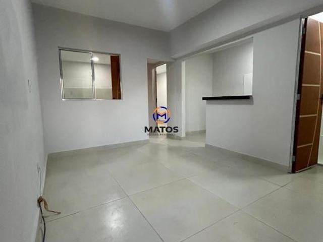 Casa com 2 quartos à venda em Santa Luzia, no bairro Londrina