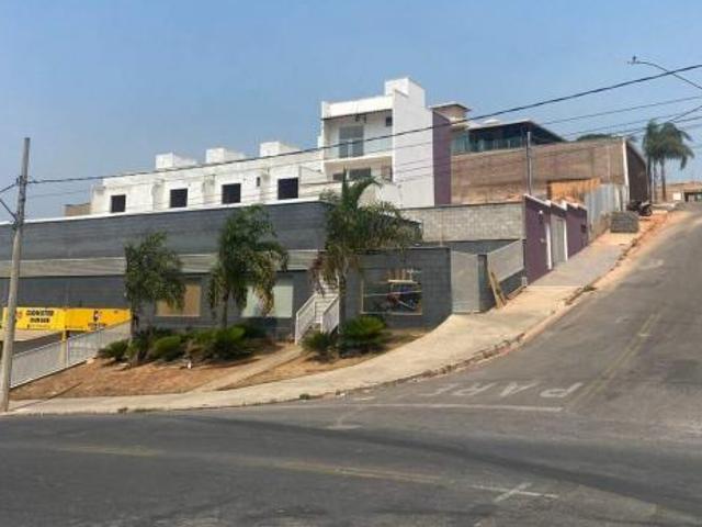 Casa com 2 quartos à venda em Santa Luzia, no bairro Novo Centro
