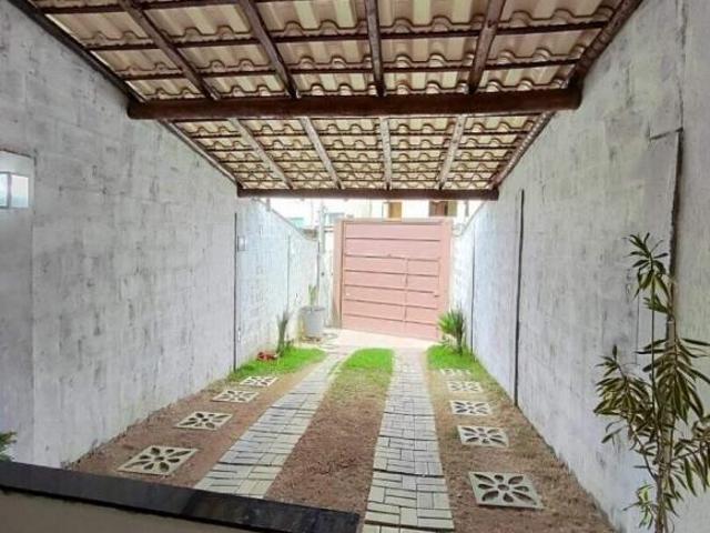 Casa com 2 quartos à venda em Santa Luzia, no bairro Novo Centro