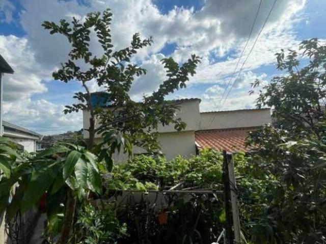Casa com 2 quartos à venda em Santa Luzia, no bairro São Benedito