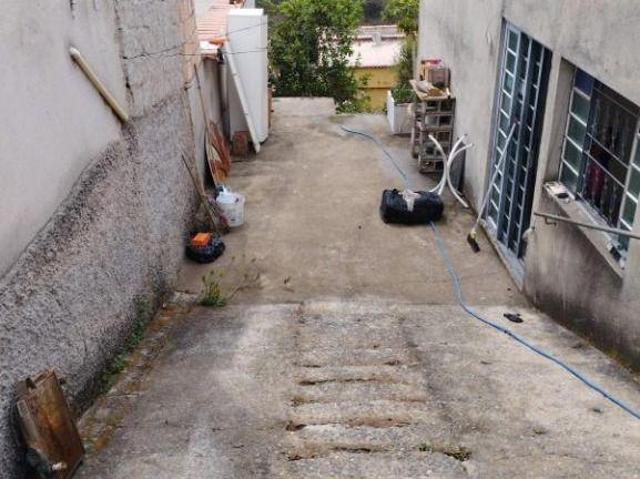 Casa com 2 quartos à venda em Sabará, no bairro Nossa Senhora De Fátima