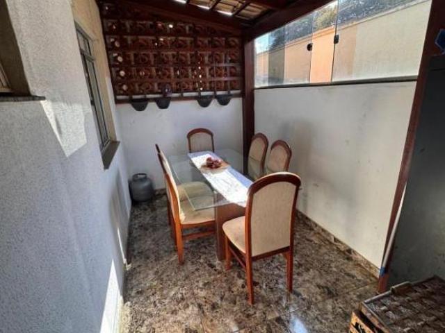 Casa com 2 quartos à venda em Sarzedo, no bairro Brasília