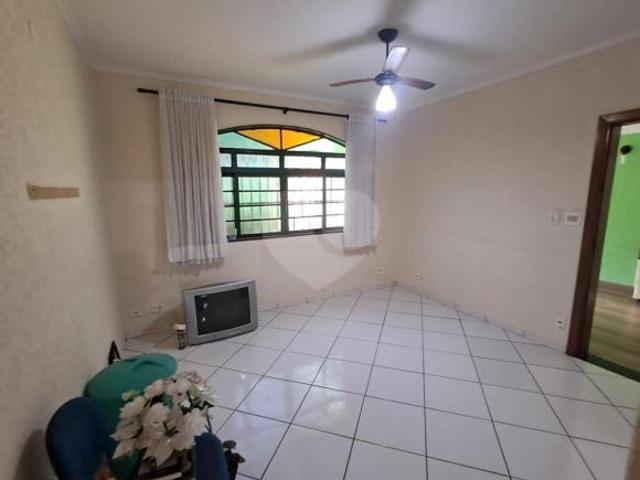 Casa com 2 quartos à venda em Sumarezinho SP