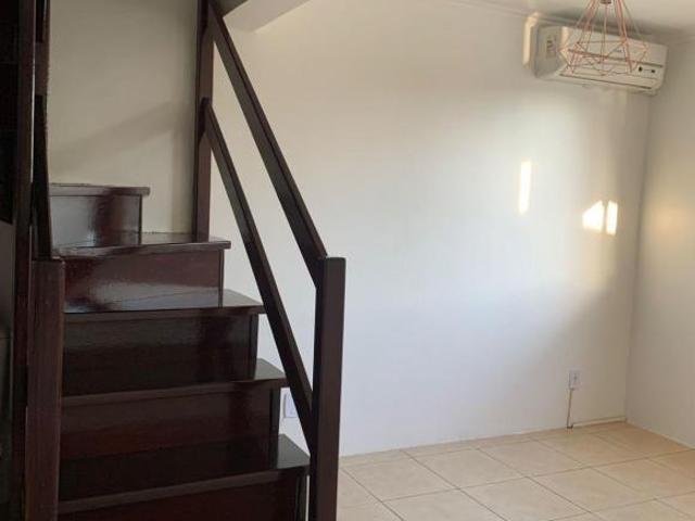 Casa com 2 quartos à venda na Avenida Faria Lobato, 1120, Sarandi, Porto Alegre