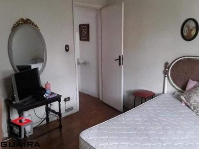 Casa com 2 Quartos à Venda na Chácara Santo Antônio