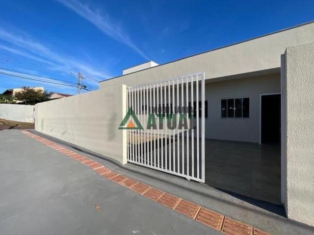 CASA COM 2 QUARTOS A VENDA NA REGIÃO OESTE DE LONDRINA