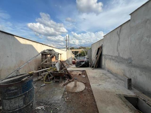 CASA COM 2 QUARTOS À VENDA NO BAIRRO RESIDENCIAL CASA GRANDE