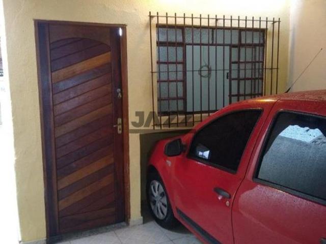 Casa com 2 Quartos à Venda no Centro de São José dos Campos