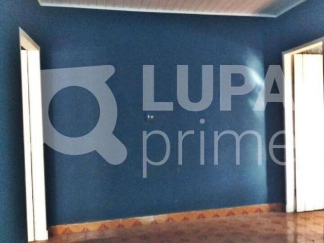 CASA COM 2 QUARTOS À VENDA NO PARQUE NOVO MUNDO