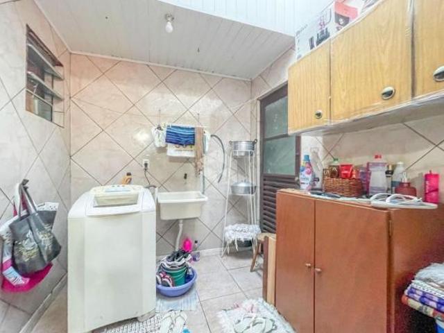 Casa com 2 quartos, à venda por R$ 360.000 Centro Eldorado do Sul/RS