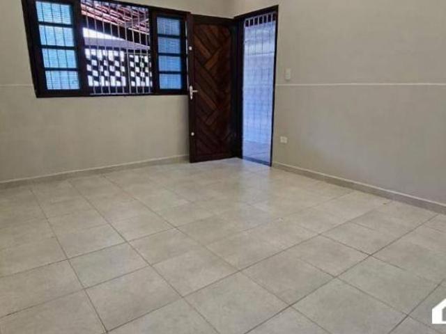 Casa com 2 quartos à venda Praia Grande