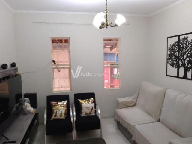 Casa com 2 quartos, Bairro João Aranha!