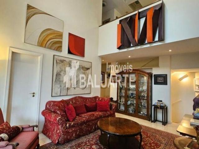 Casa com 2 Quartos e 4 banheiros à Venda, 365 m²